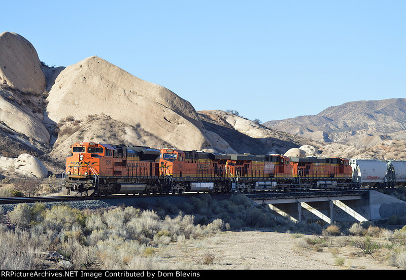 BNSF 9102